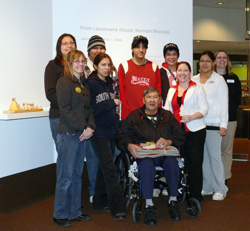 Moonias remembered for woodcarvings | Wawatay News Online