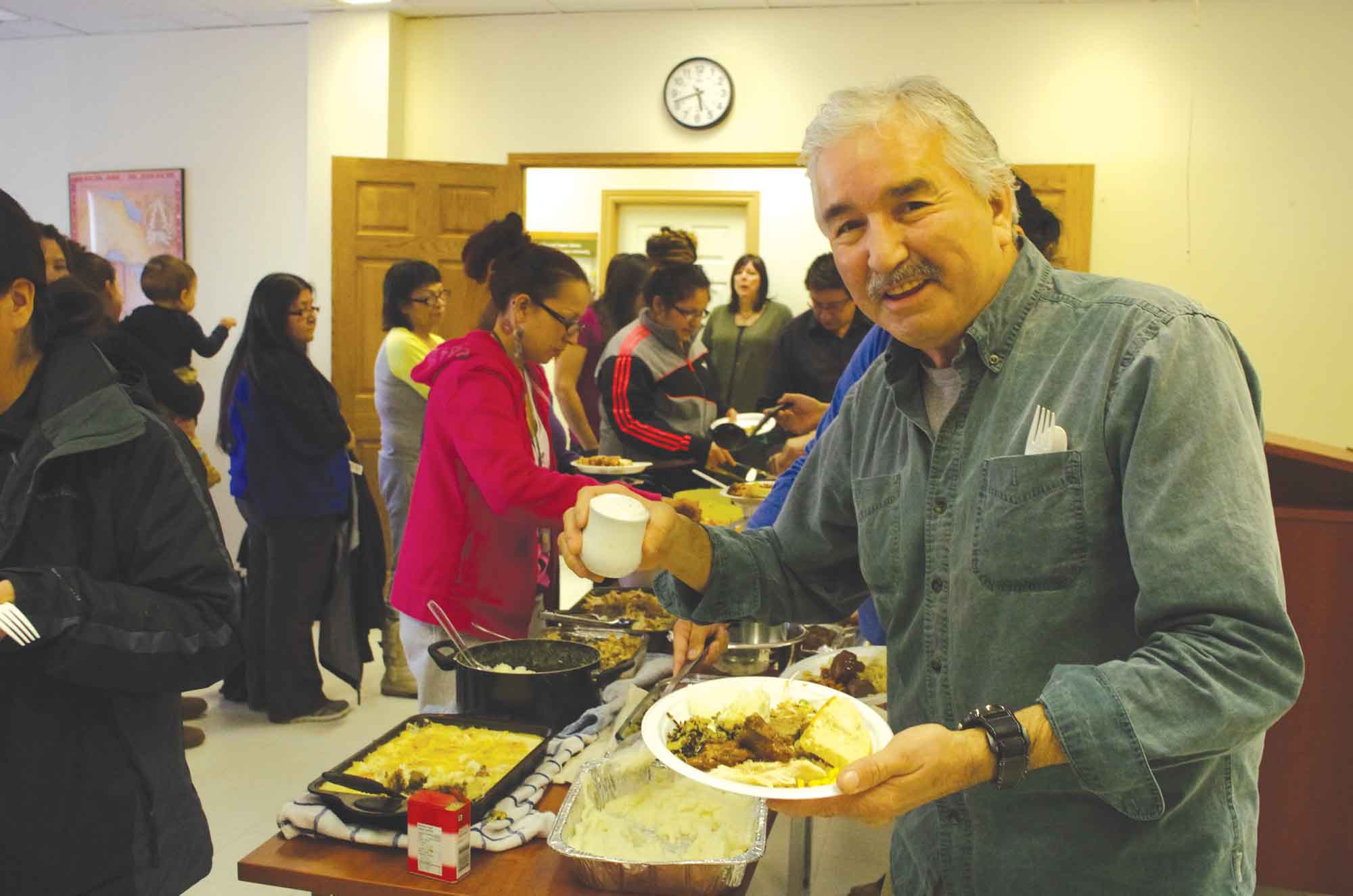 Oshki-Pimache-O-Win students celebrate spring with feast | Wawatay News ...